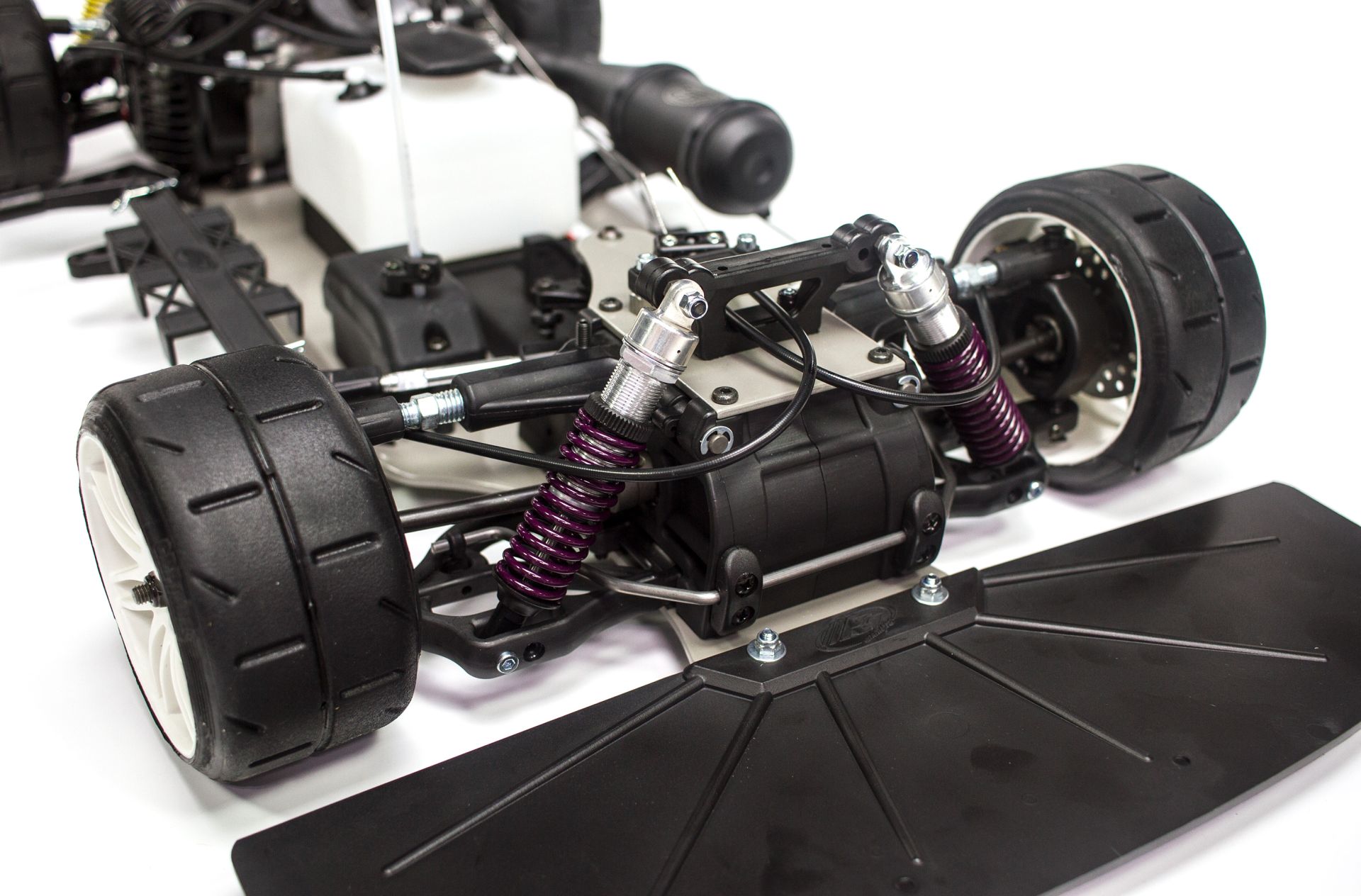 FG Sportsline 4WD-510 with BMW E30 body HT-Edition | Unlackiert | sl_4wd_bmw_e30_ht.2